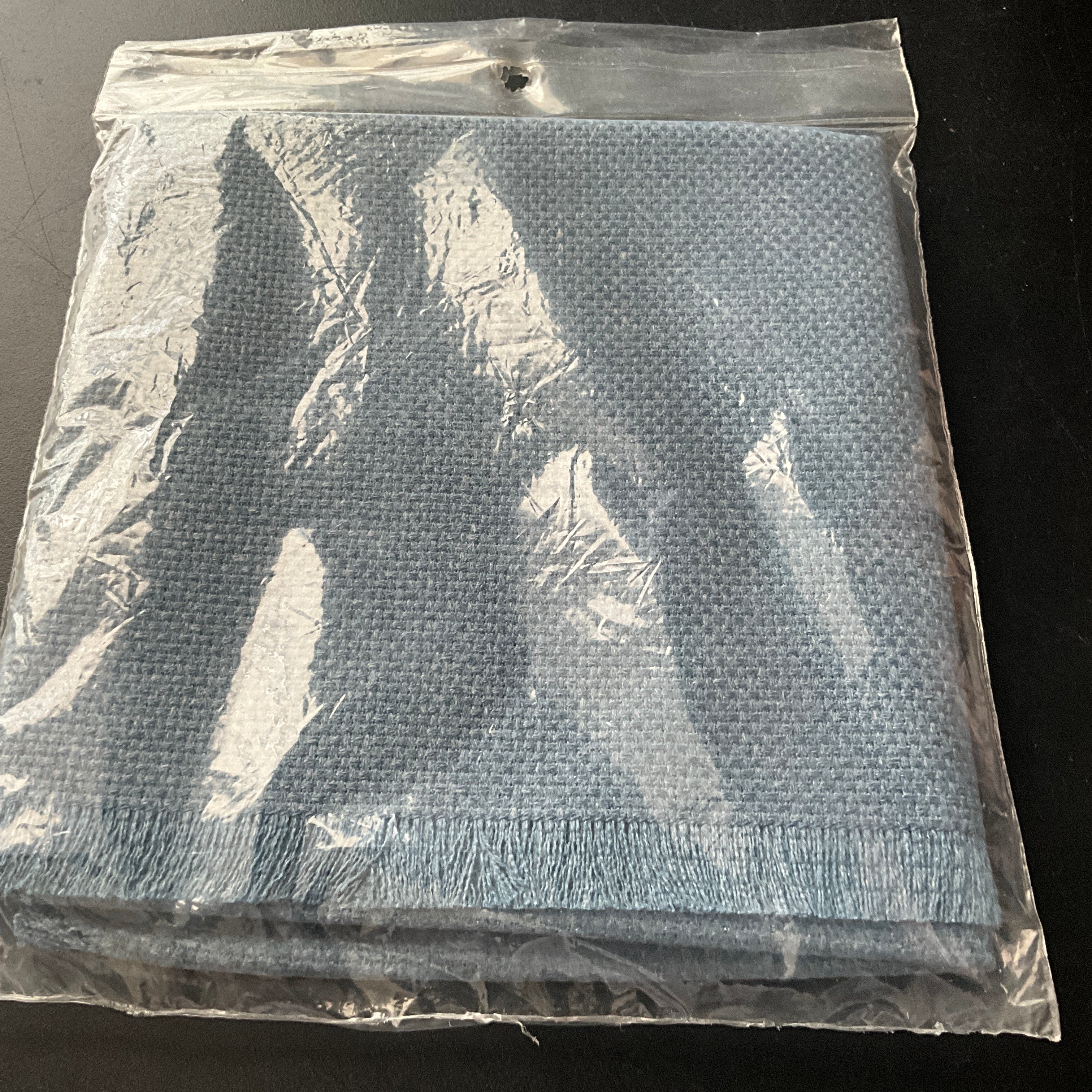 Charles Craft AIDA choice needlecraft fabric see pictures and variatio ...