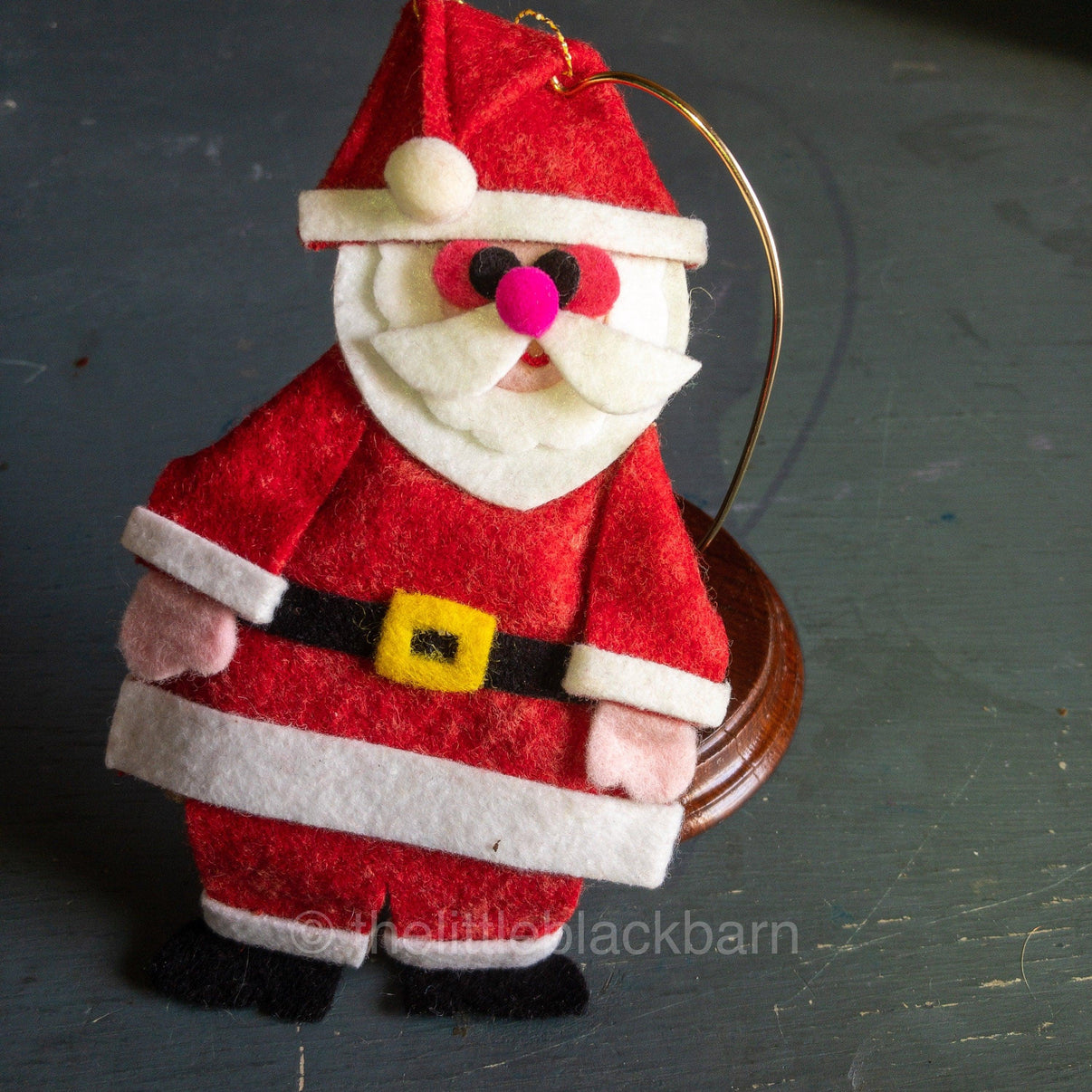 Handmade Santa Claus Felt Ornament – thelittleblackbarn